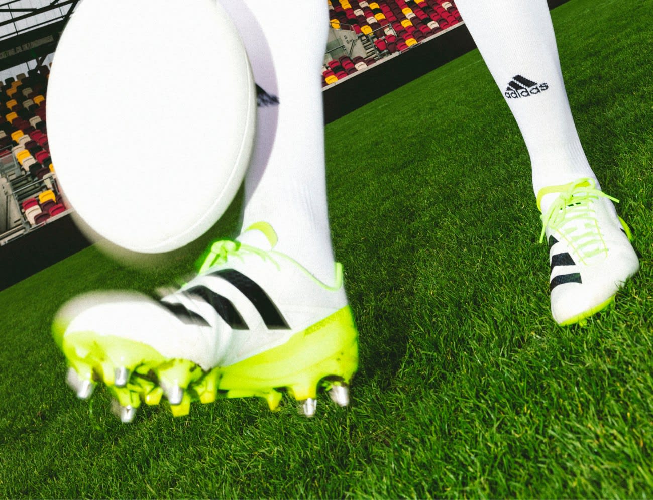 Own the advantage on the rugby field