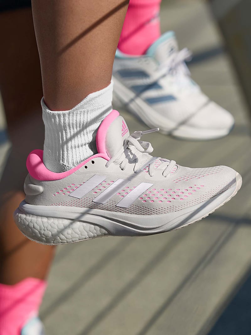 Encontra calçado de running online | adidas PT