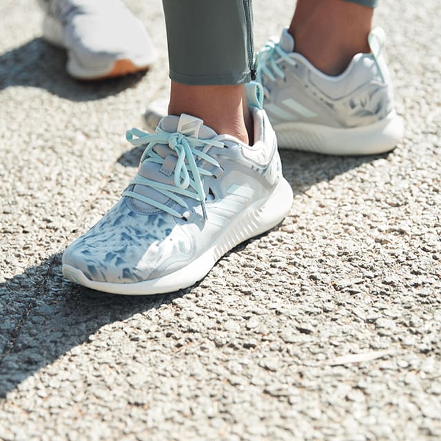 Roupas adidas feminina e acessórios | adidas Brasil