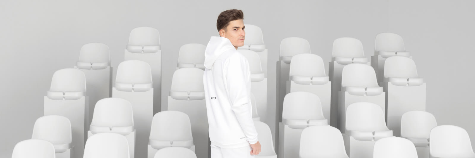 Julián Álvarez verrät uns, wie man die FIFA Frauen-Weltmeisterschaft ...