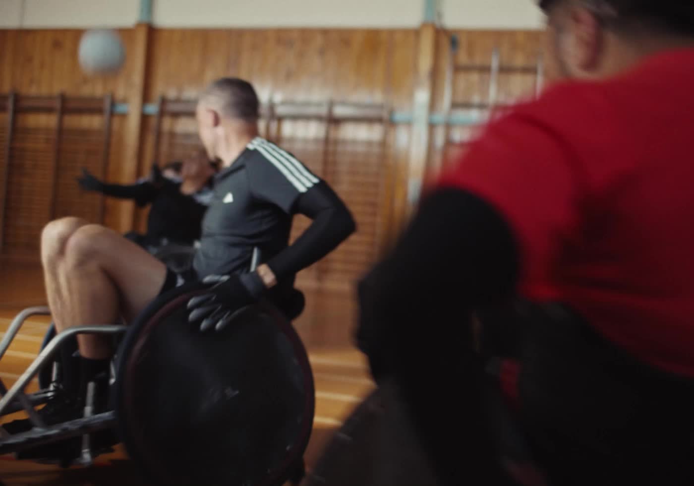 Adaptive Clothing & Footwear | Adaptive Apparel | adidas DE